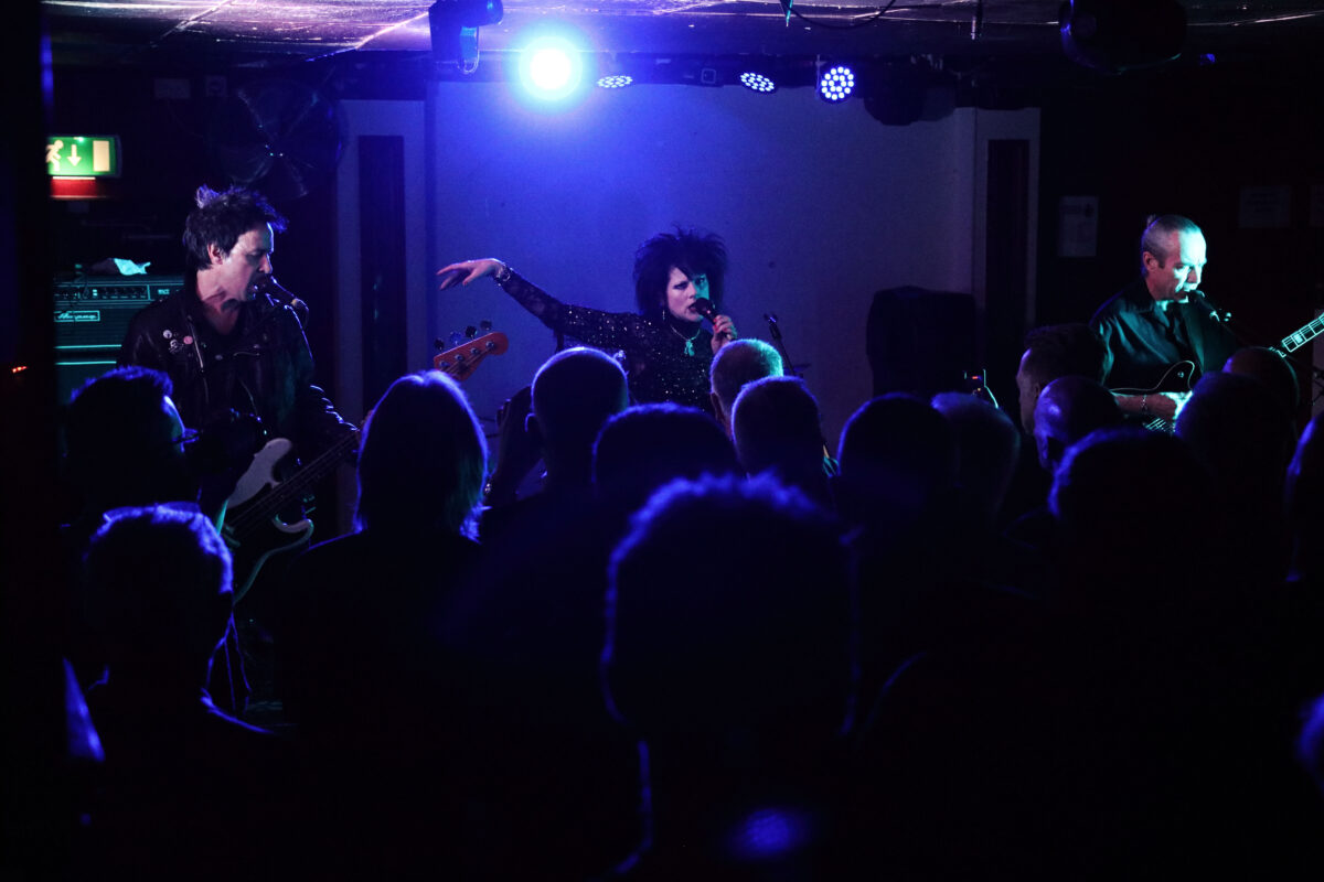 Live review: John McKay’s Reactor make their live debut at Reading's Facebar! | Punktuation!