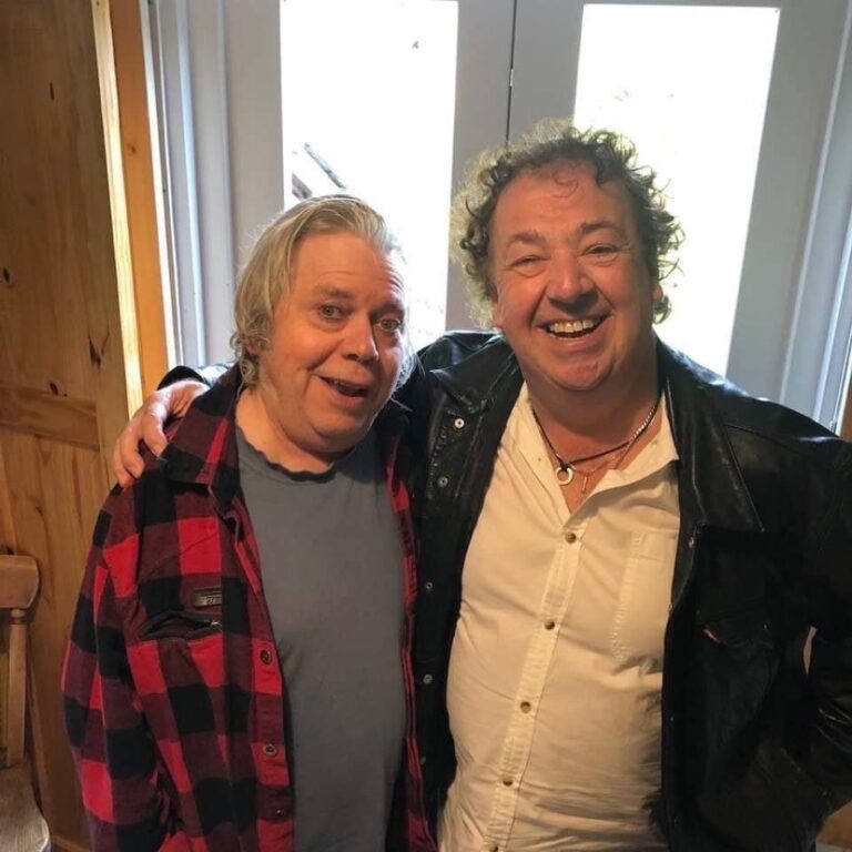 The Members Frontman Nicky Tesco Has "Left The Building." | Punktuation!