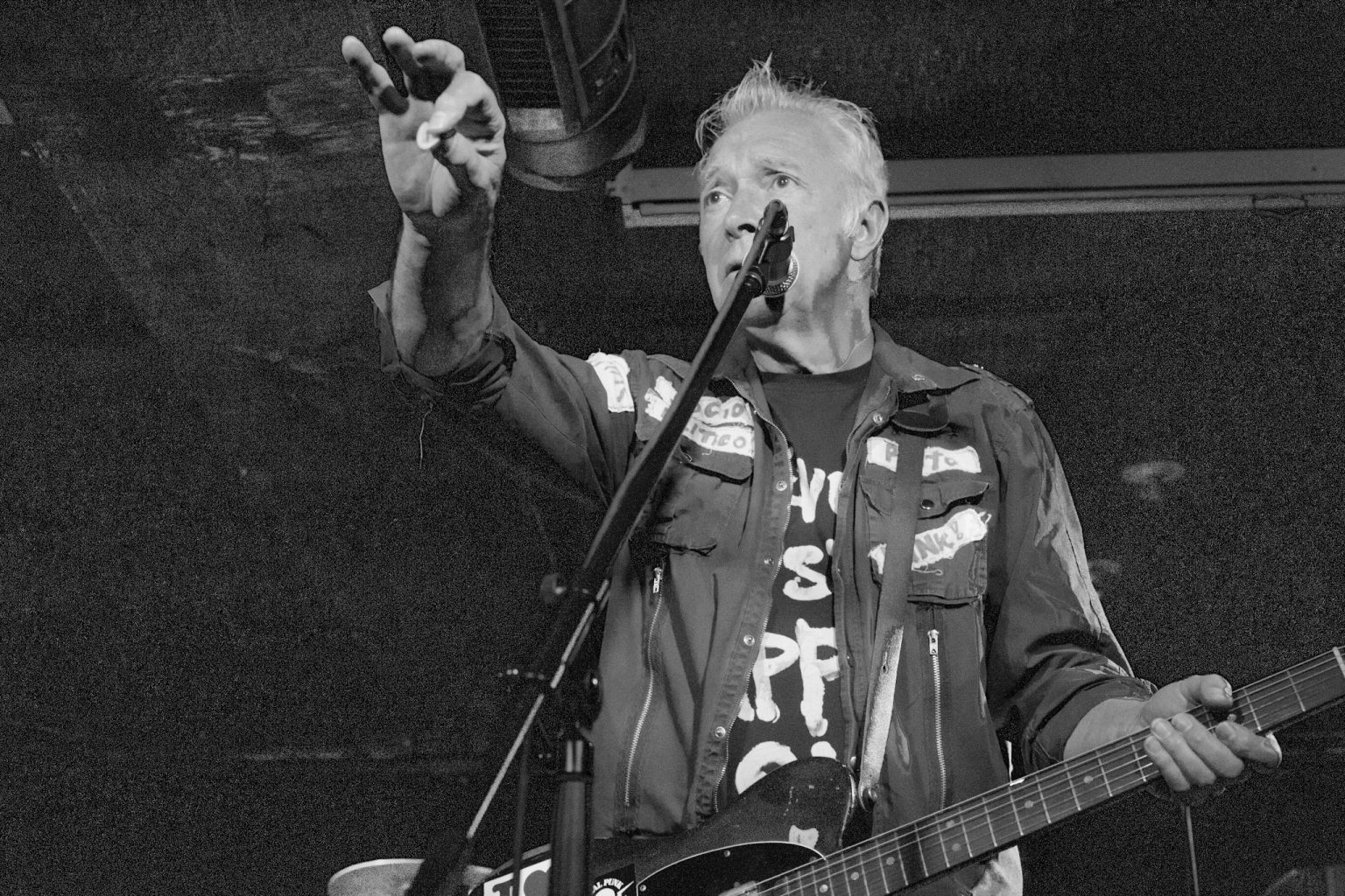 Interview: Punk stalwarts The Zips, unzipped! | Punktuation!