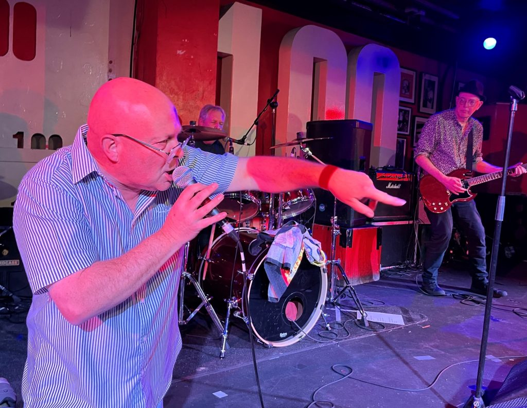Live Review: Johnny Moped and The Price at the 100 Club | Punktuation!