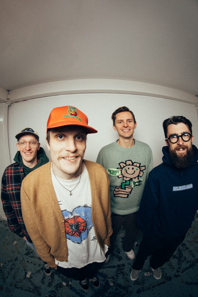 Neck Deep Announce New Single | Punktuation!
