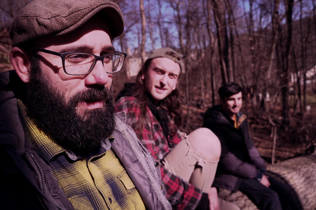 Old Friends win new fans with self titled EP release | Punktuation!