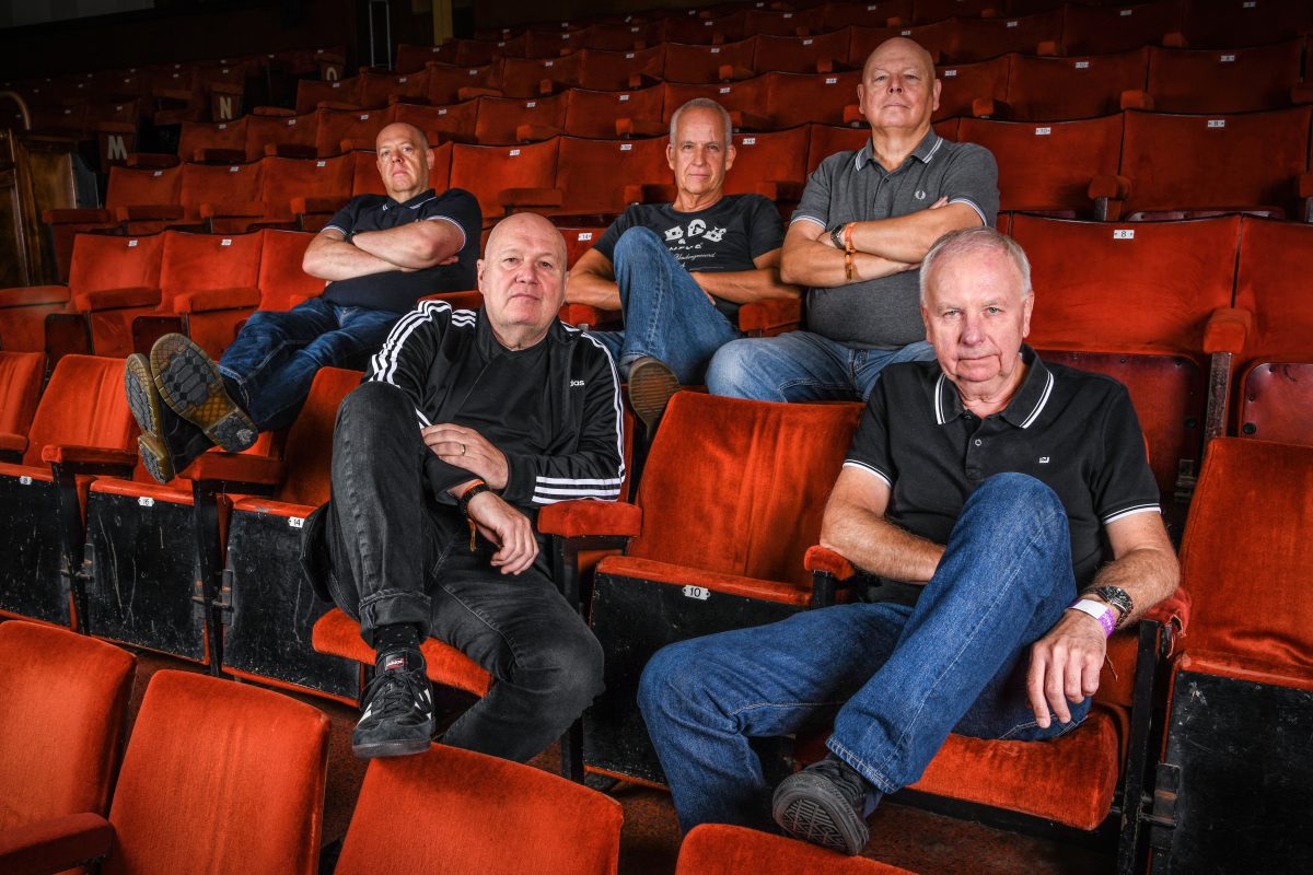 Album Review: Cock Sparrer 'Hand On Heart' | Punktuation!