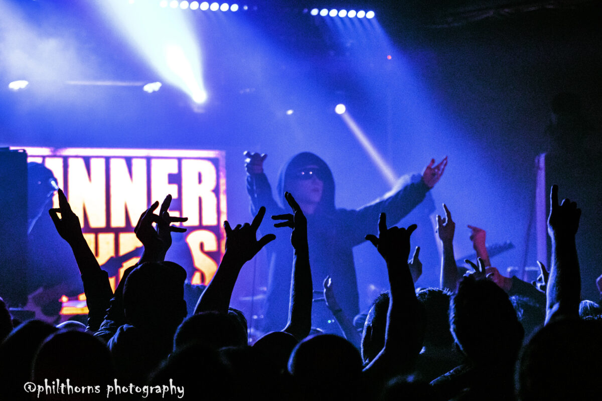 Live review: The Skinner Brothers - a stunning night of mayhem ...
