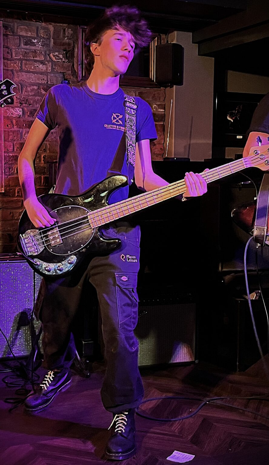 Live Review: Yur Mum / Spleen, London Hope & Anchor, 6th Dec 2024 ...