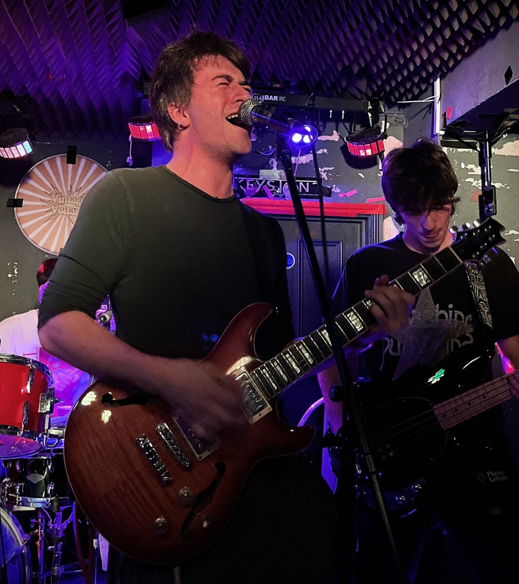 Live Review: Yur Mum / Spleen, London Hope & Anchor, 6th Dec 2024 ...