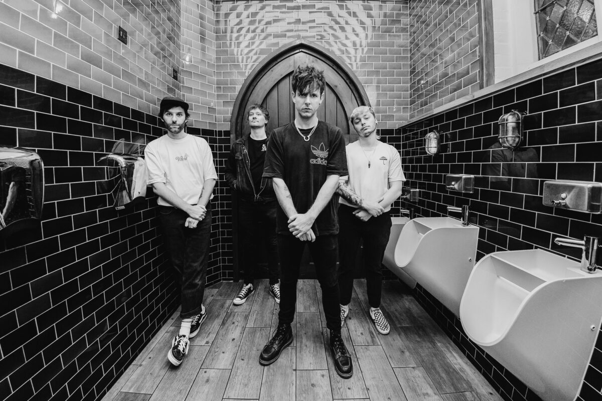 Album review: Pet Needs release ‘Kind Of Acoustic’ | Punktuation!