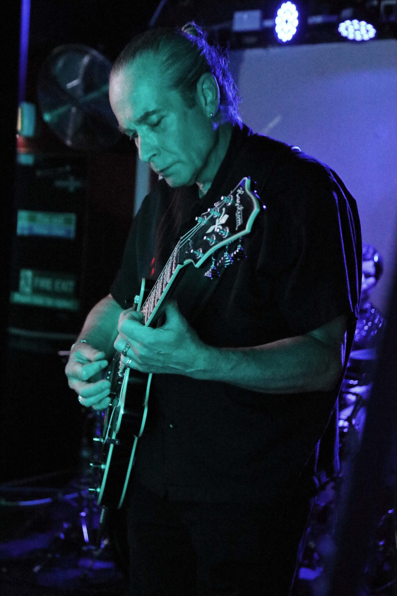 Live review: John McKay’s Reactor make their live debut at Reading's Facebar! | Punktuation!